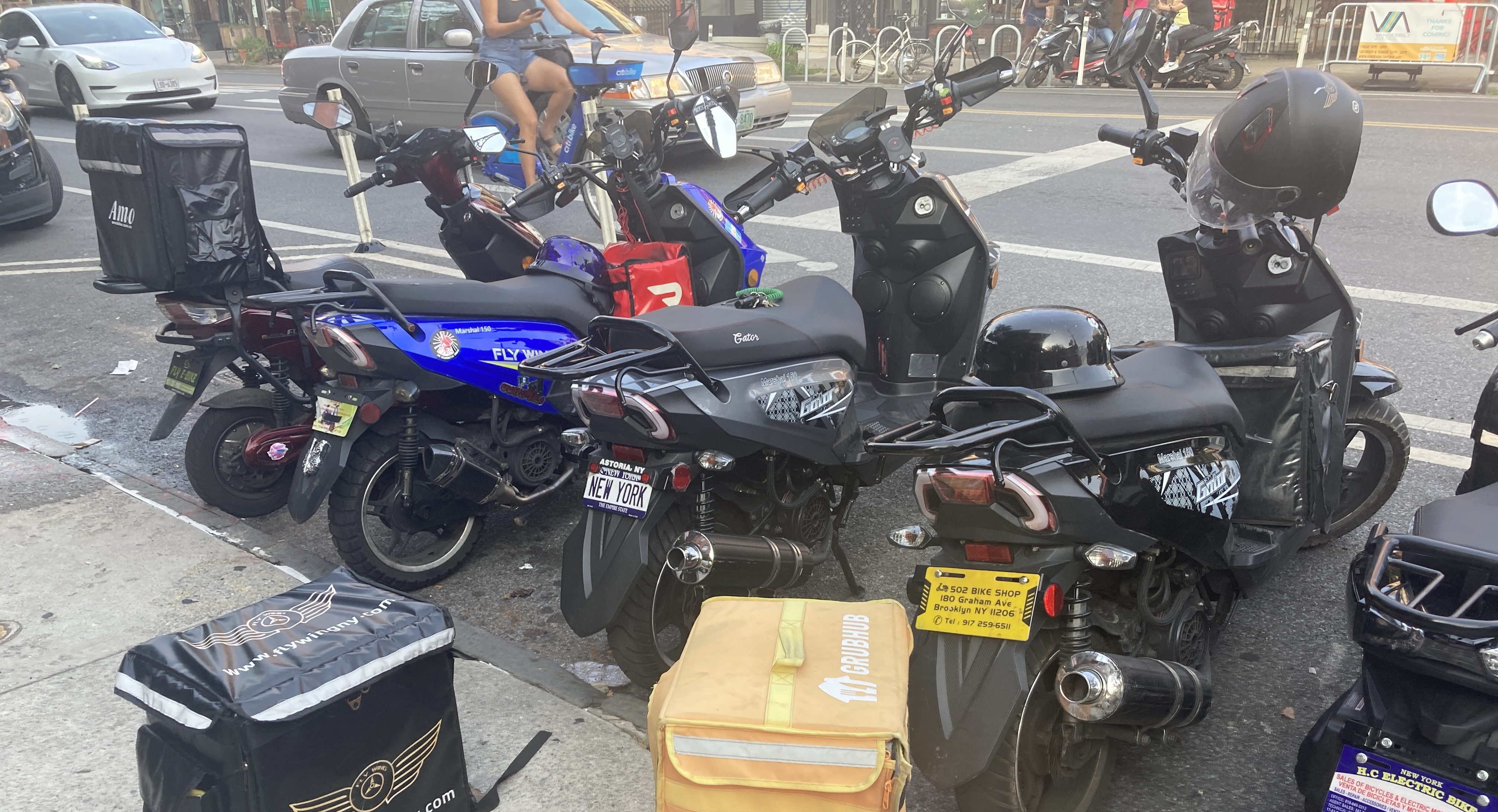 Upper West Side Panel Backs Resolution to Rein in Dangerous Mopeds ...